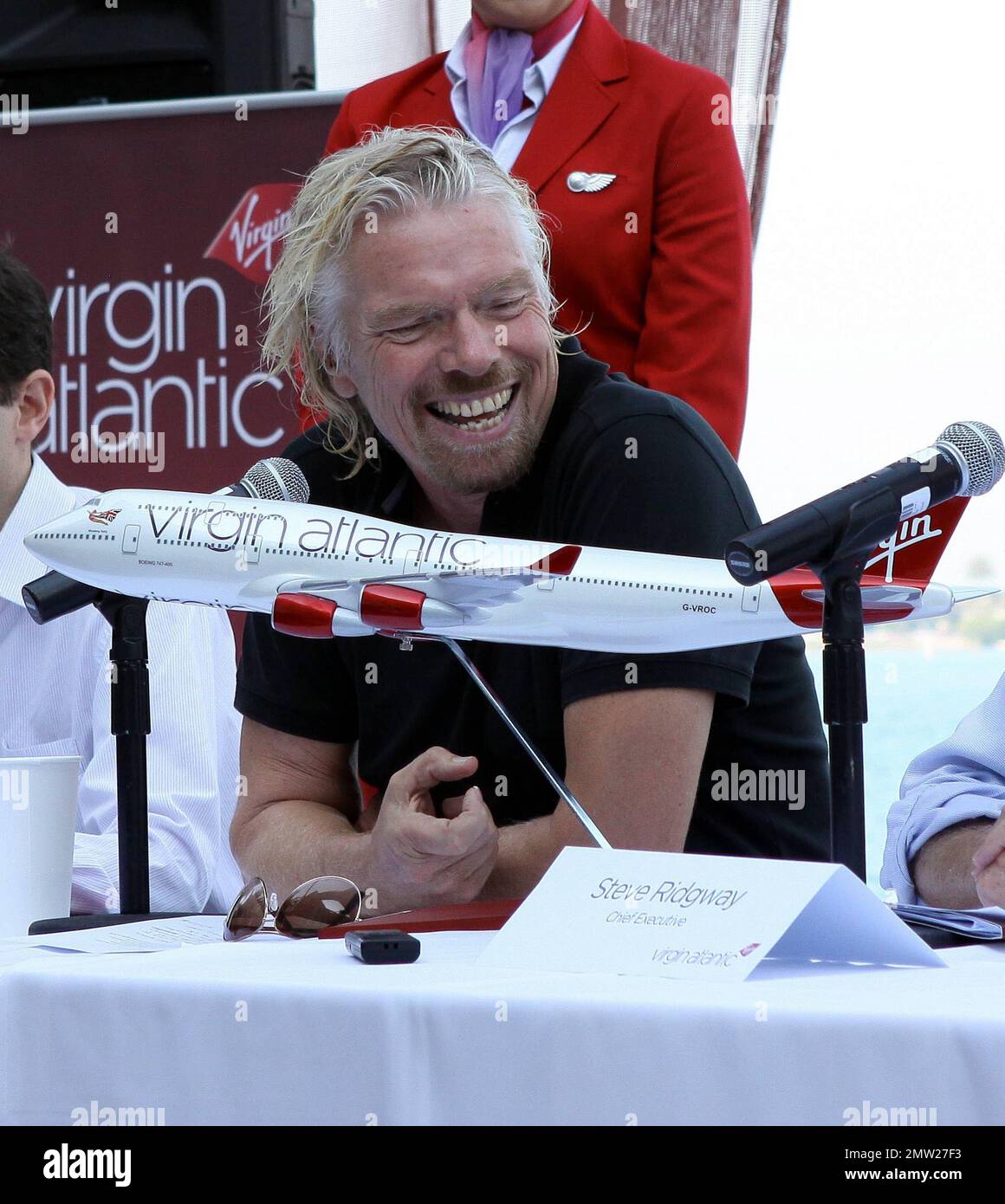 Richard Branson and Karolina Kurkova celebrate 25 years of Virgin ...