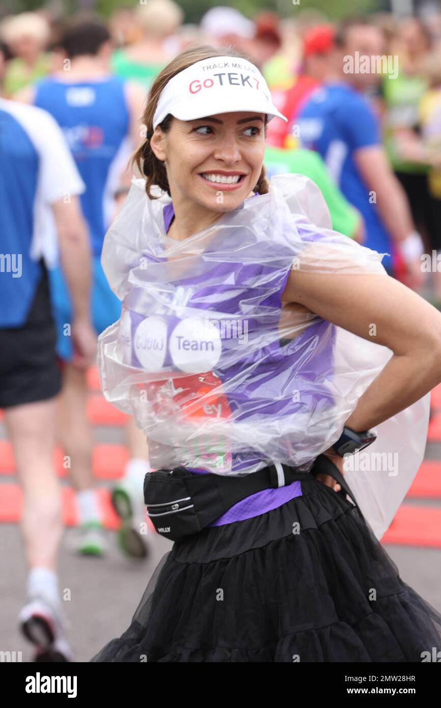 Elen Rivas poses for photographers at the celebrity start during the ...