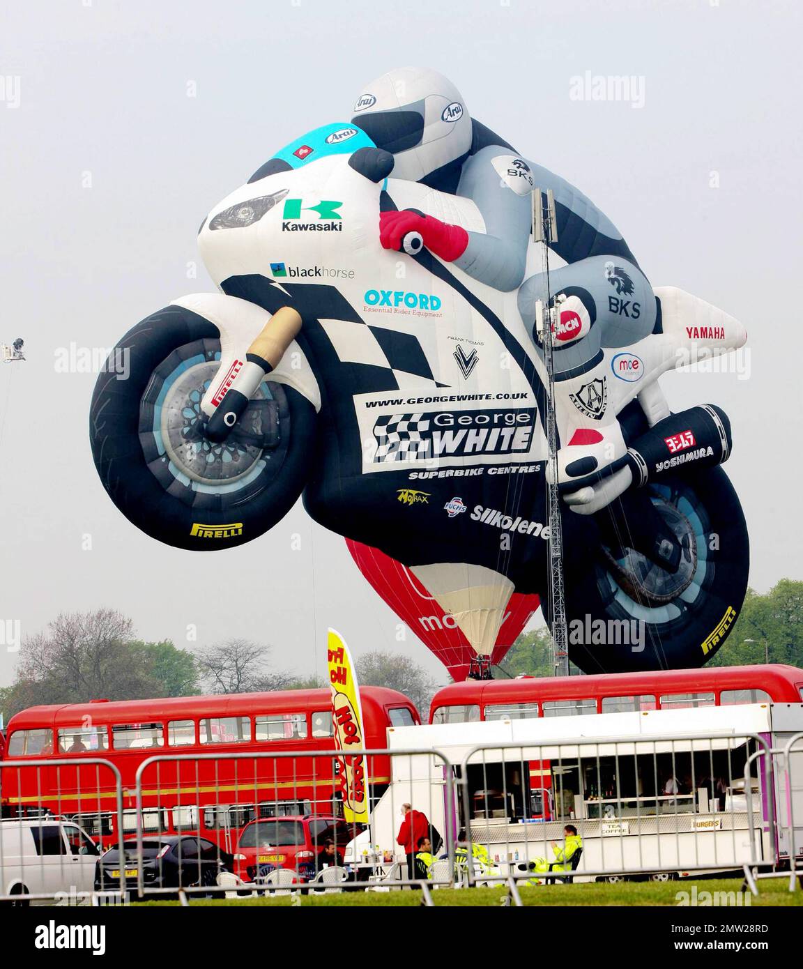 General views at the 2011 Virgin Money Giving London Marathon that will ...