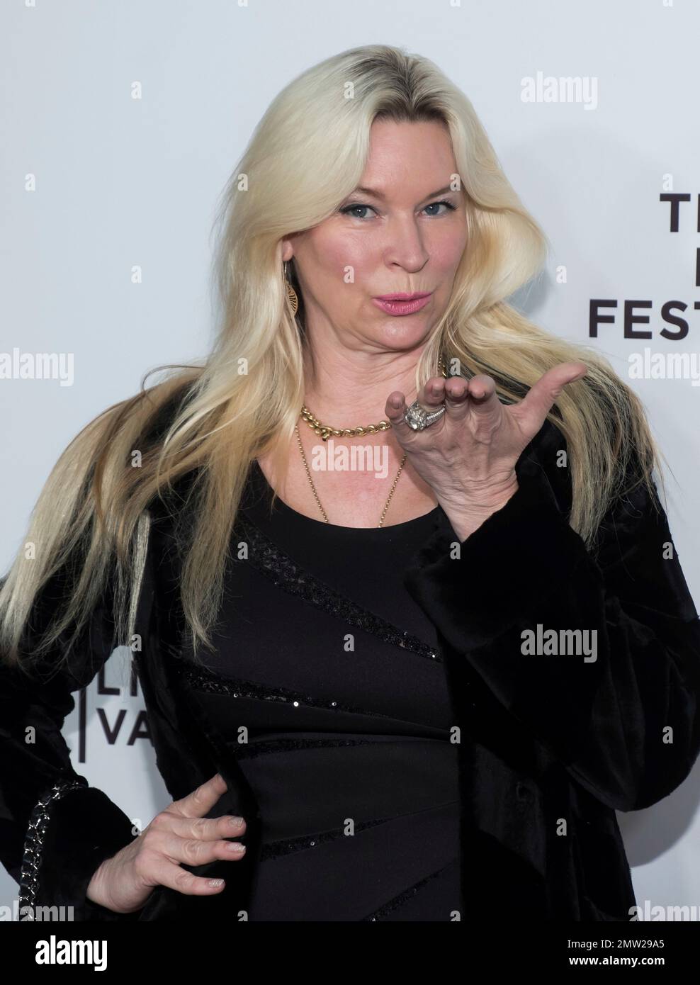 Jackie Siegel attends the world premiere of "Clive Davis: The ...