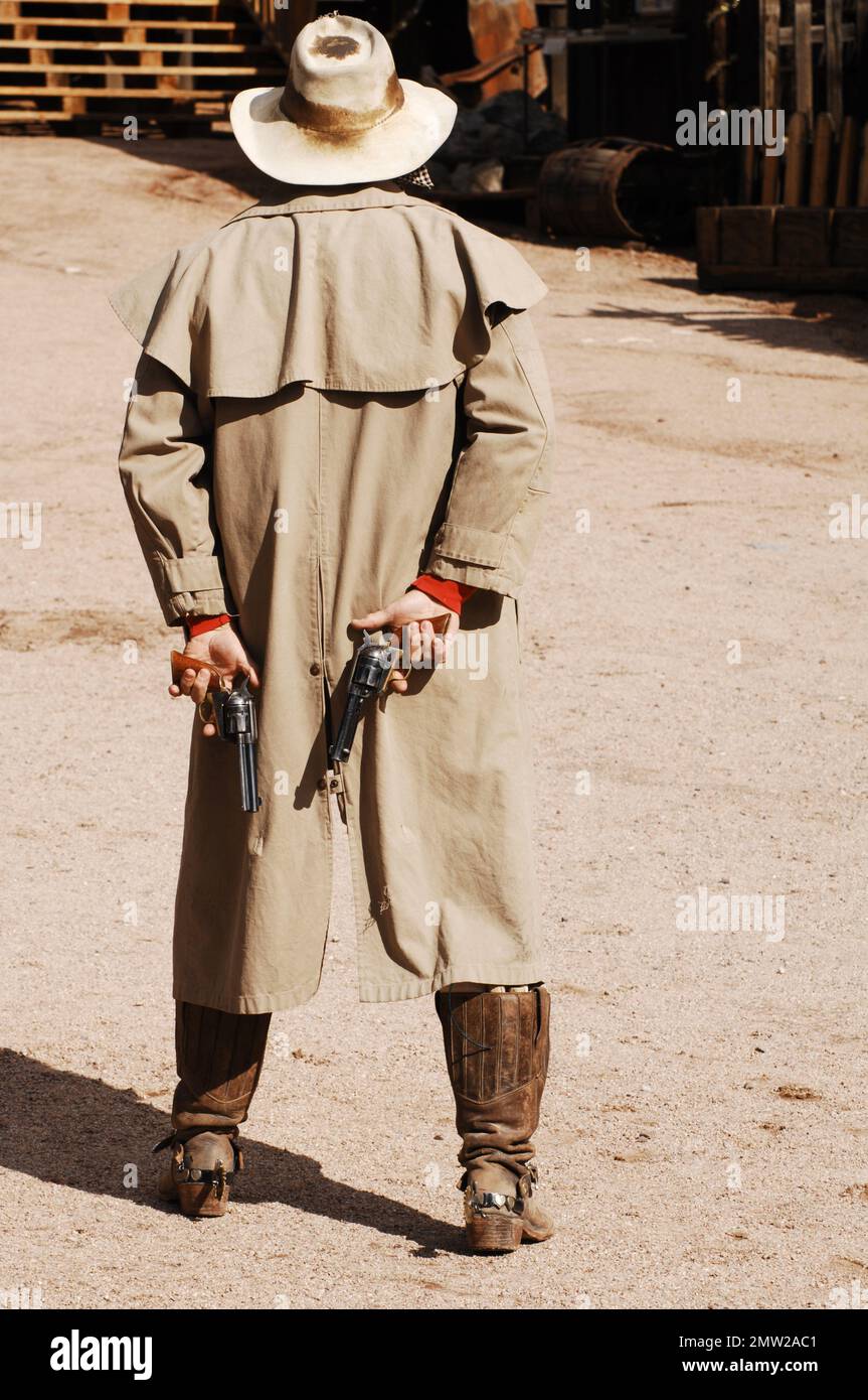 Old west gunfight reenactment Stock Photo - Alamy