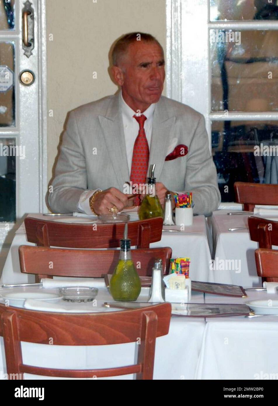 Zsa Zsa Gabor's husband Prince Frederick von Anhalt announces on Sunset ...