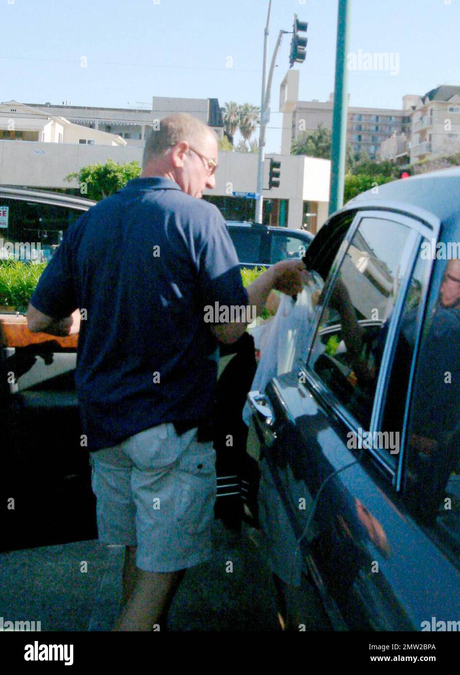 Exclusive!! Prince Frederick von Anhalt picks up some groceries for ...