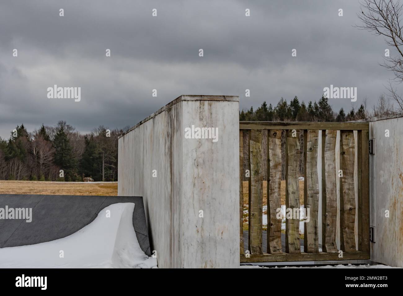Ceremonial Gate and Boulder Marking Crash Site, Flight 93 National ...