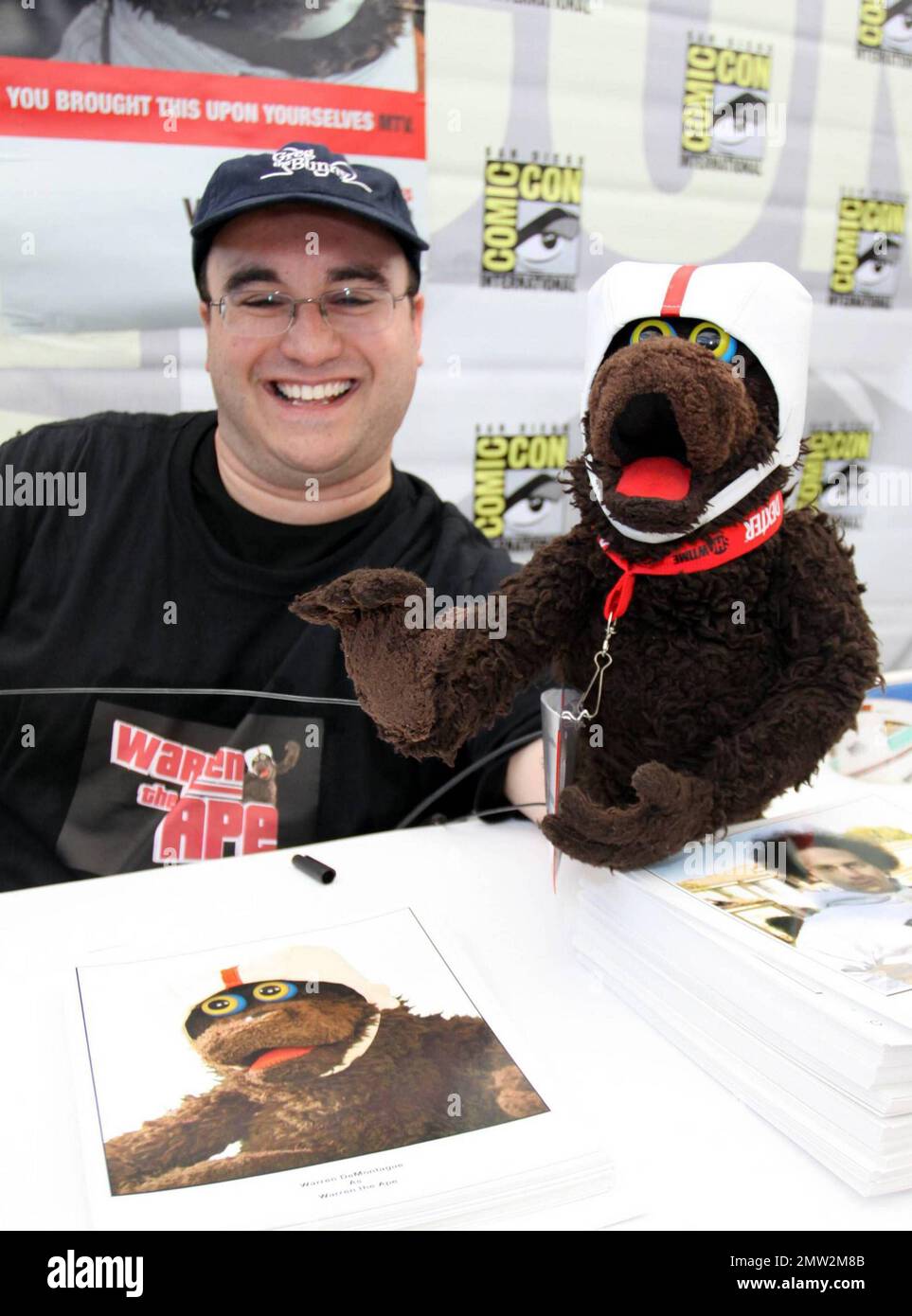 Warren the ape demontague hi-res stock photography and images - Alamy