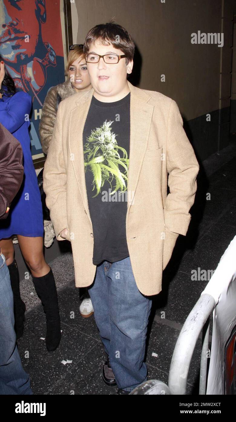 Andy Milonakis arrives at the Welcome Home DJ AM party at the Avalon ...