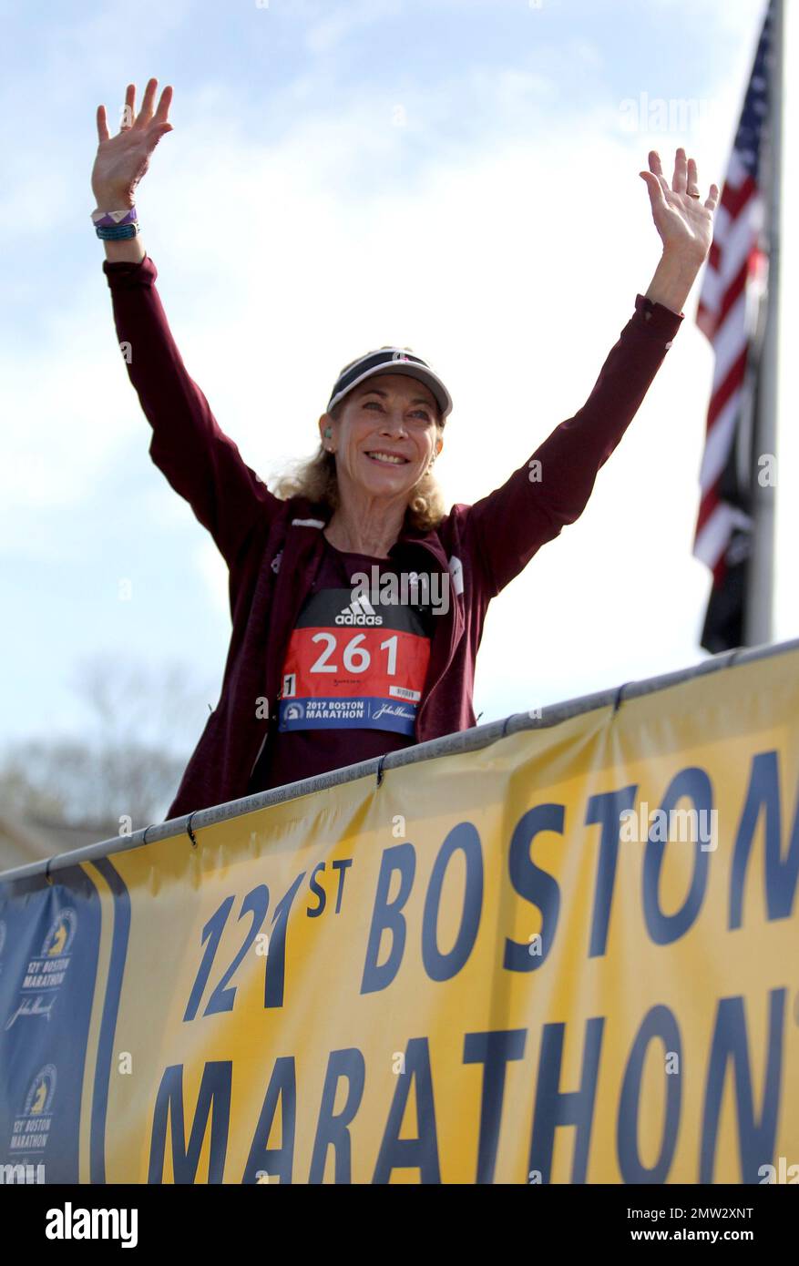 Kathrine Switzer, who was the first official woman entrant in the ...