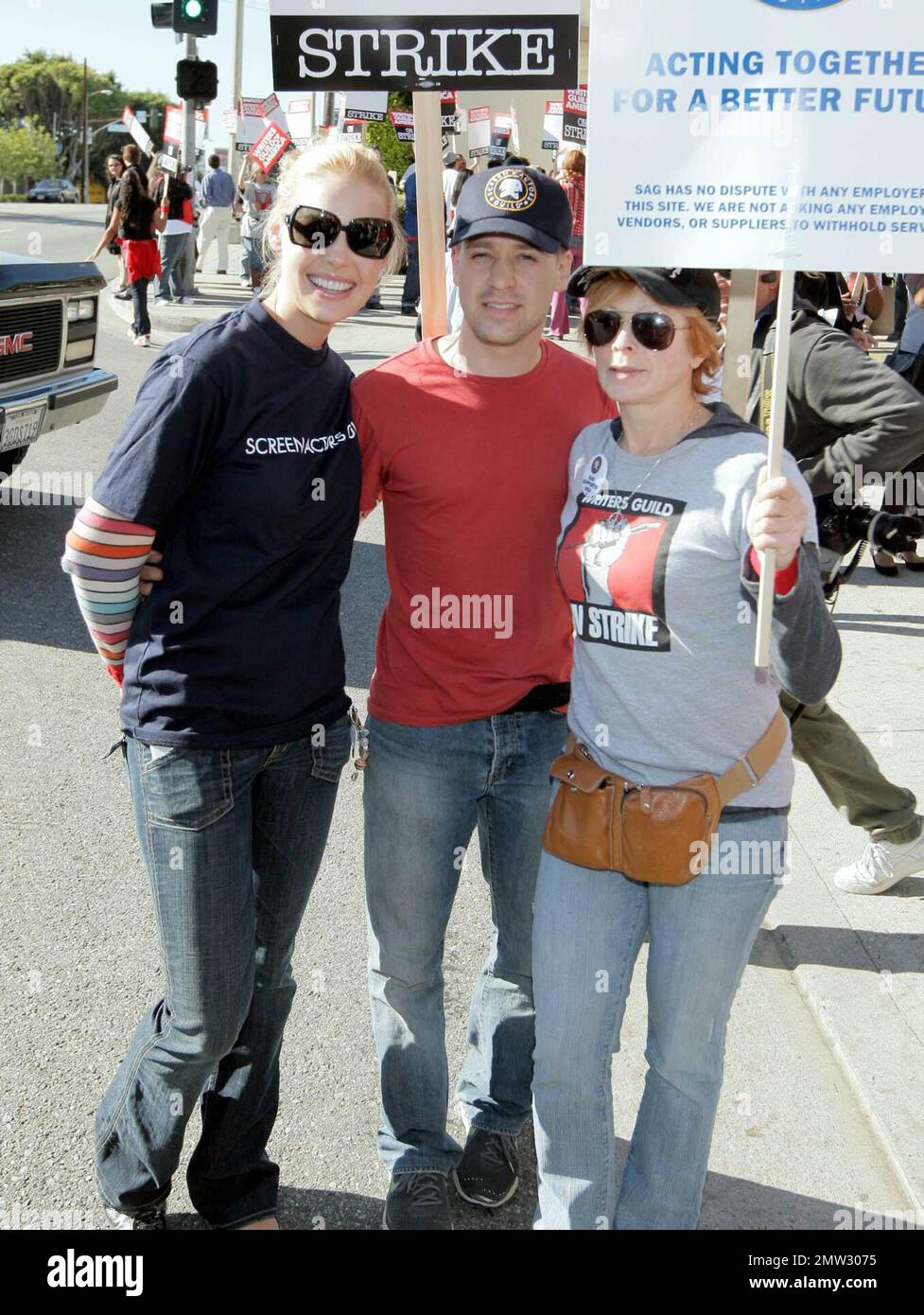 "Grey's Anatomy" stars Katherine Heigl, T.R. Knight, Justin Chambers ...