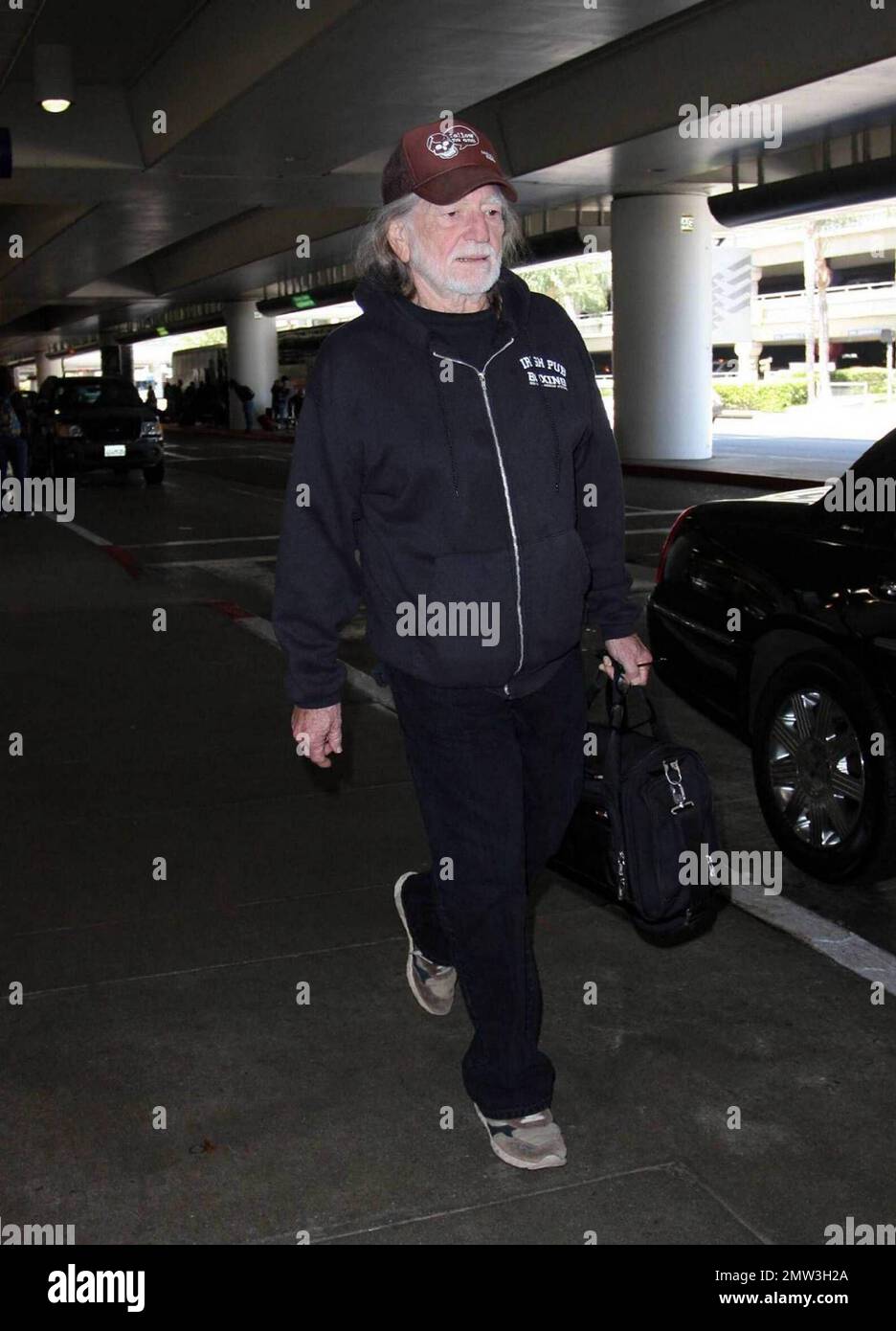 Exclusive!! Willie Nelson was seen at LAX this afternoon. The country ...