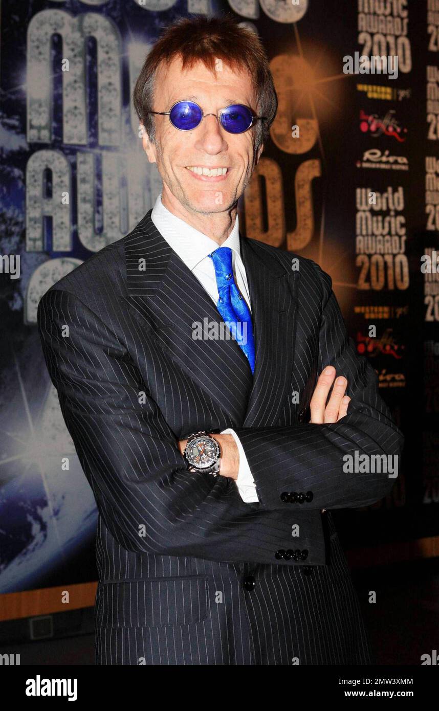Robin Gibb of the pop, rock, disco band the Bee Gees arrives at the ...