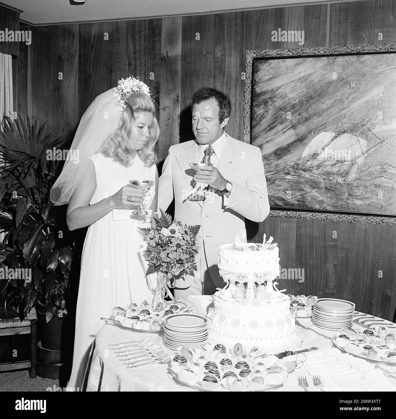 Wives Of Gordon Cooper Astronaut