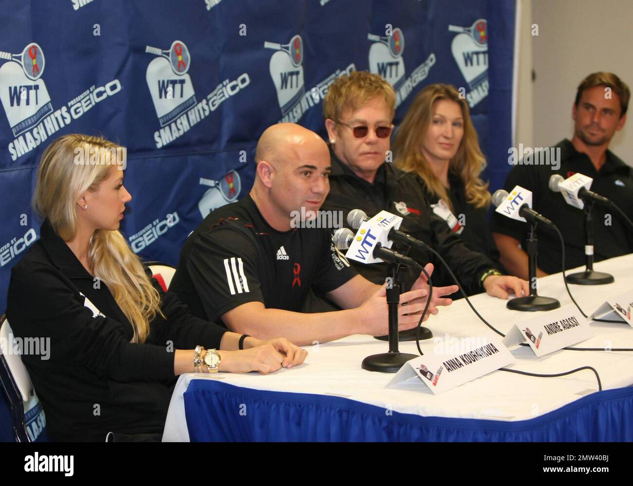 Anna Kournikova, Andre Agassi, Elton John, Stephanie Graf and Jan ...