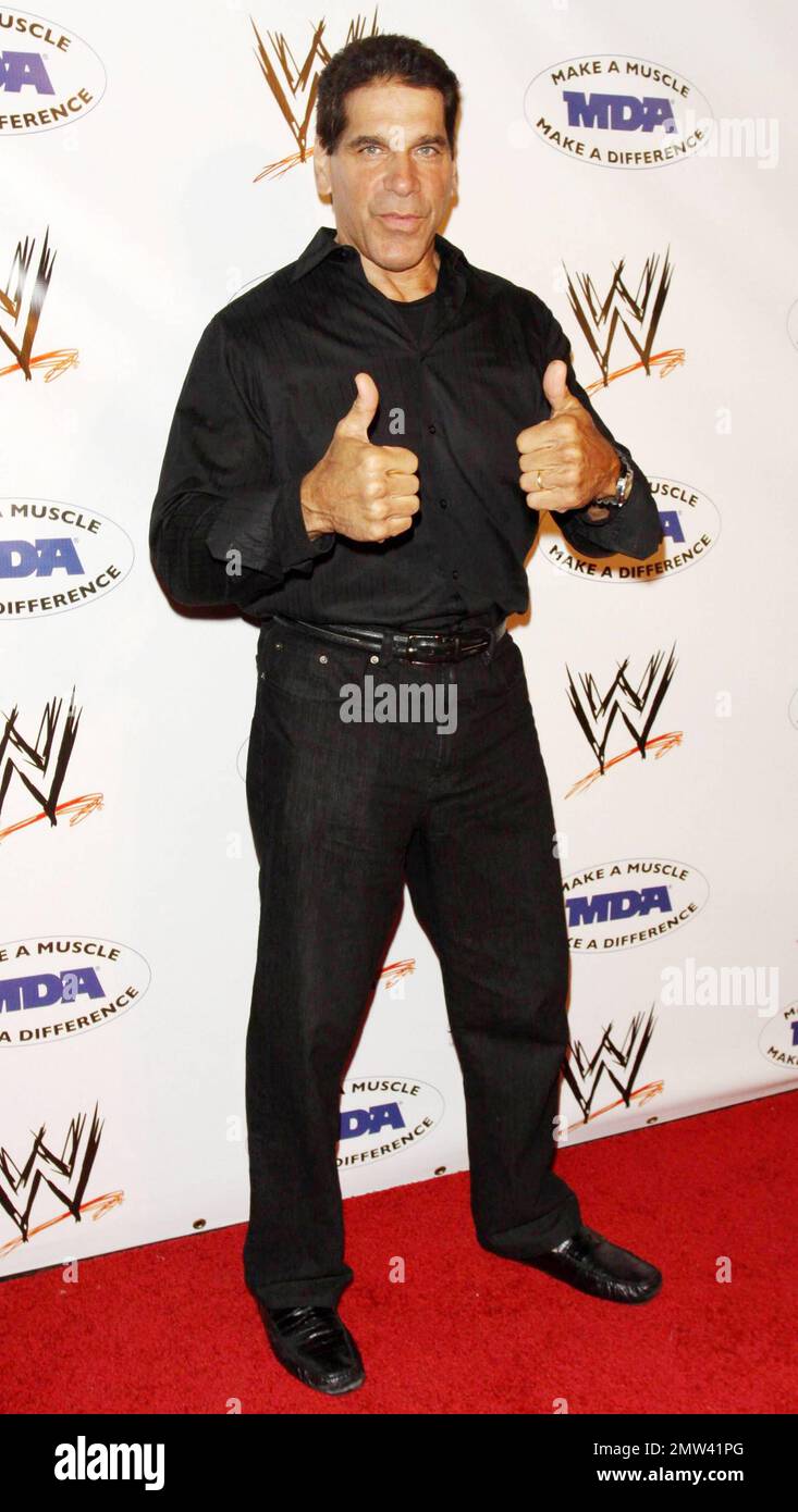 Lou Ferrigno poses on the red carpet at the annual WWE SummerSlam ...