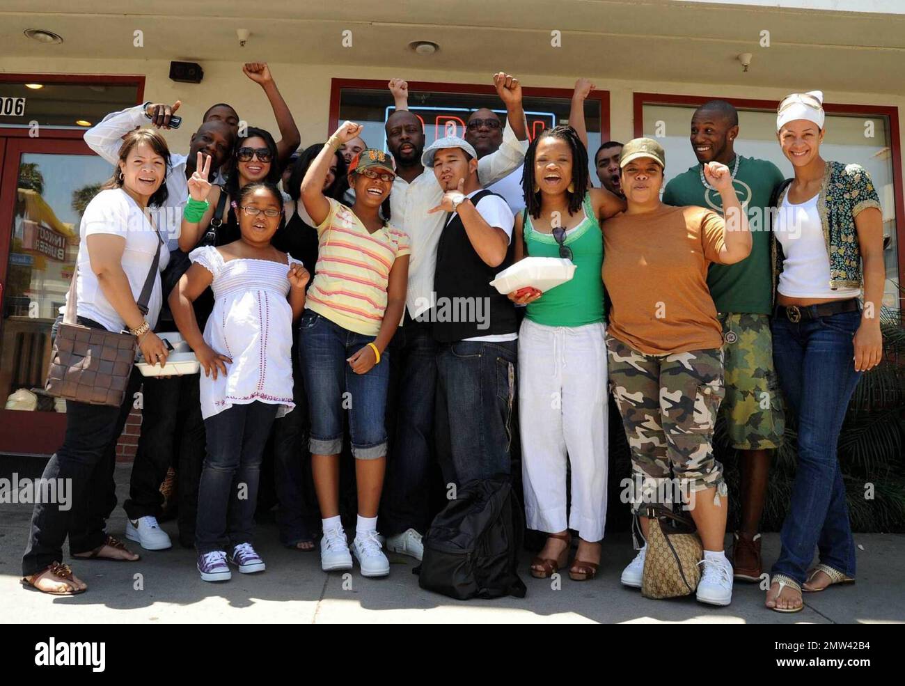 Exclusive!! Wyclef Jean enjoys breakfast at the International House of ...