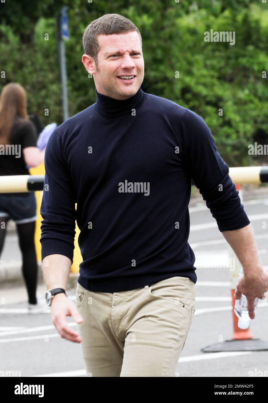 Dermot O Leary Pants