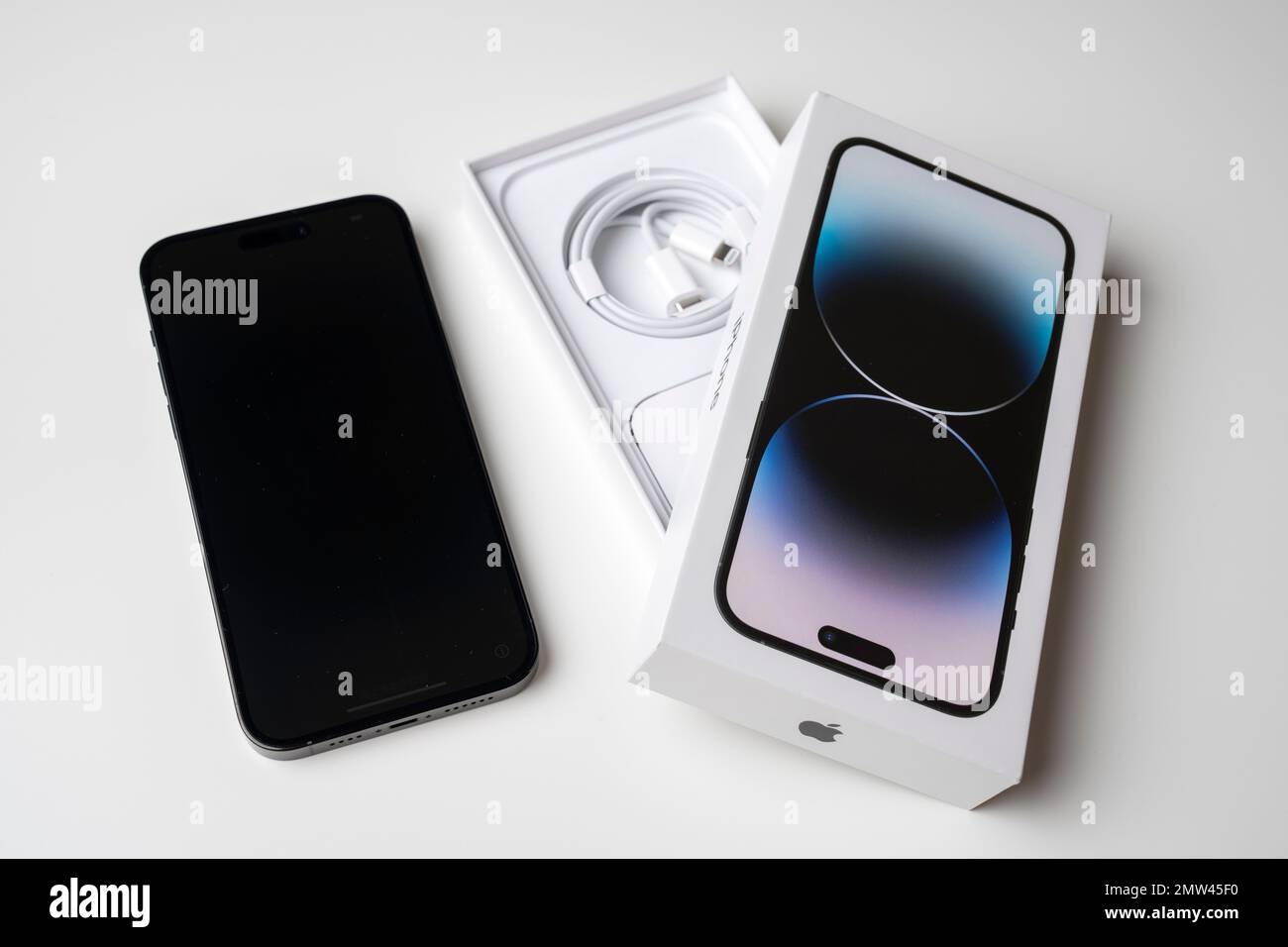 Apple iPhone 14 Pro Max, Space Black, smartphone with 3 cameras ...