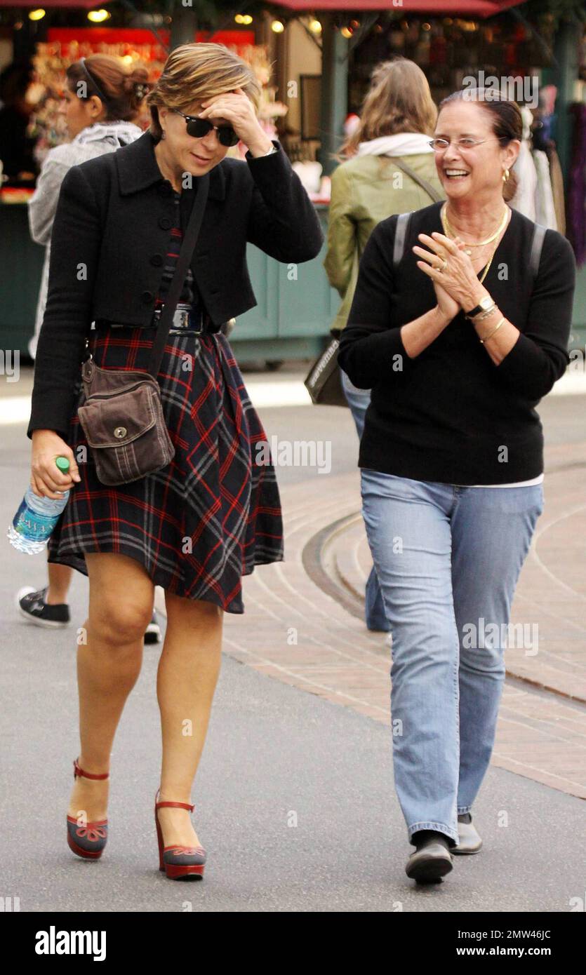 EXCLUSIVE!! Actress Yeardley Smith, voice of Lisa Simpson on the long ...