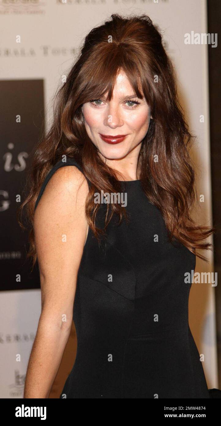 Anna Friel arrives at London's contemporary Saatchi Gallery for the ...