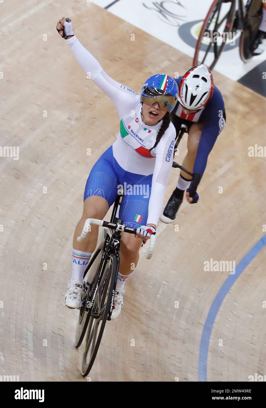 Italys Rachele Barbieri Celebrates After Winning The Gold Medal In The