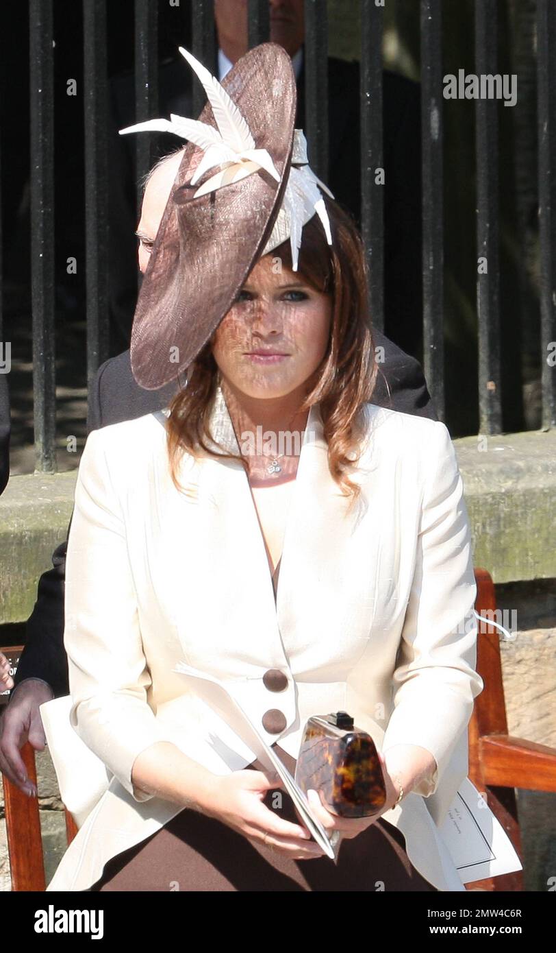 Zara philips and princess eugenie hi-res stock photography and images ...