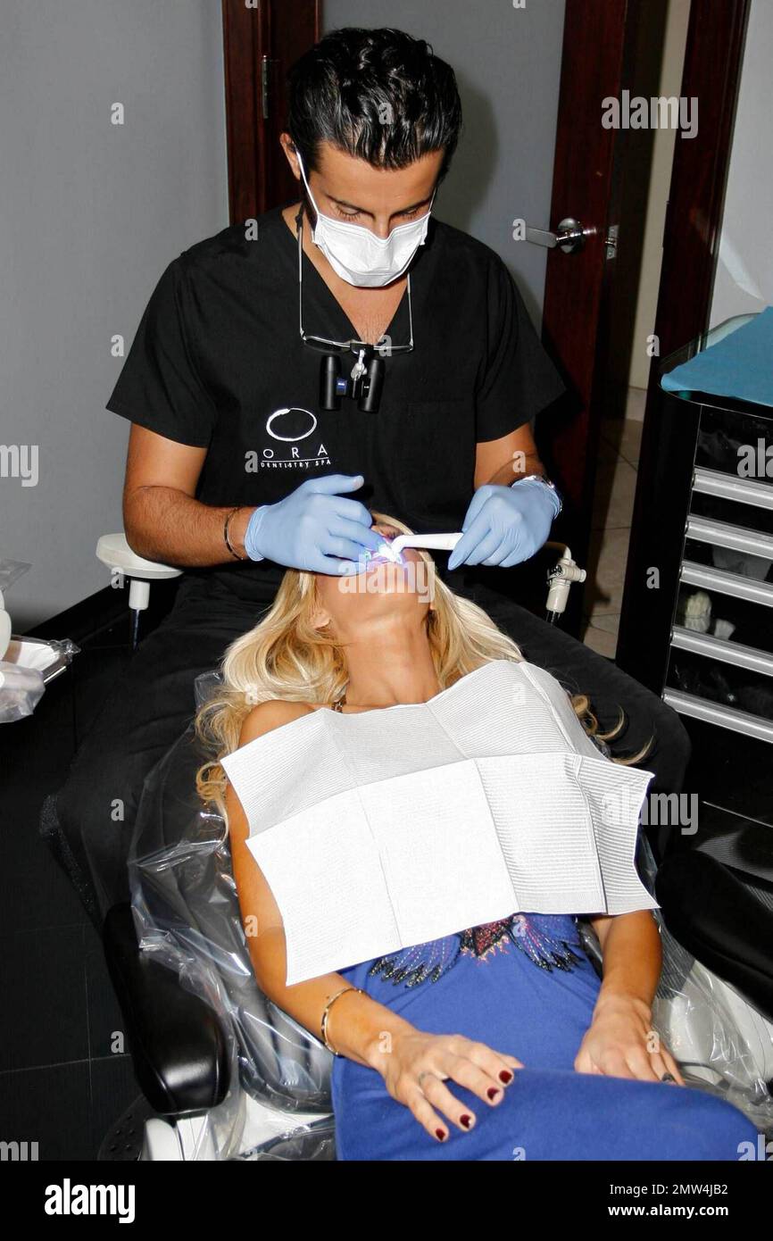 Exclusive!! Shauna Sands has a diamond put into her tooth by Sam D ...