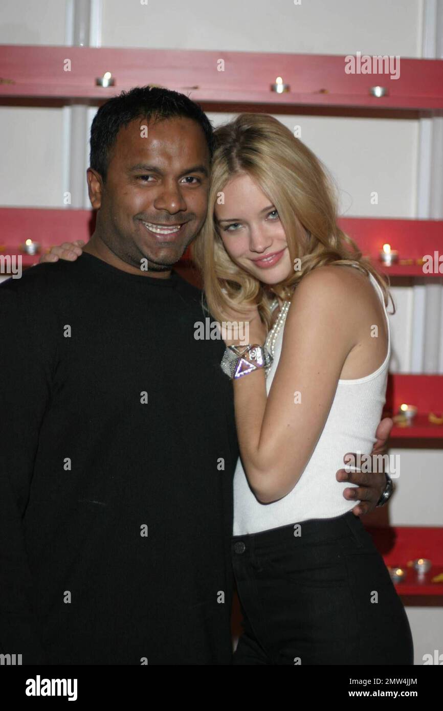 Stuart hirsch hi-res stock photography and images - Alamy