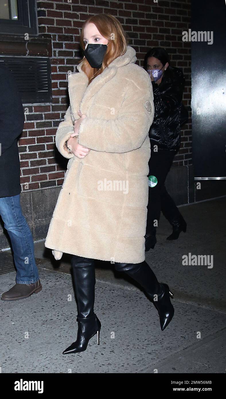 Jessica Chastain bundled up outside the Ed Sullivan Theater -PICTURED ...