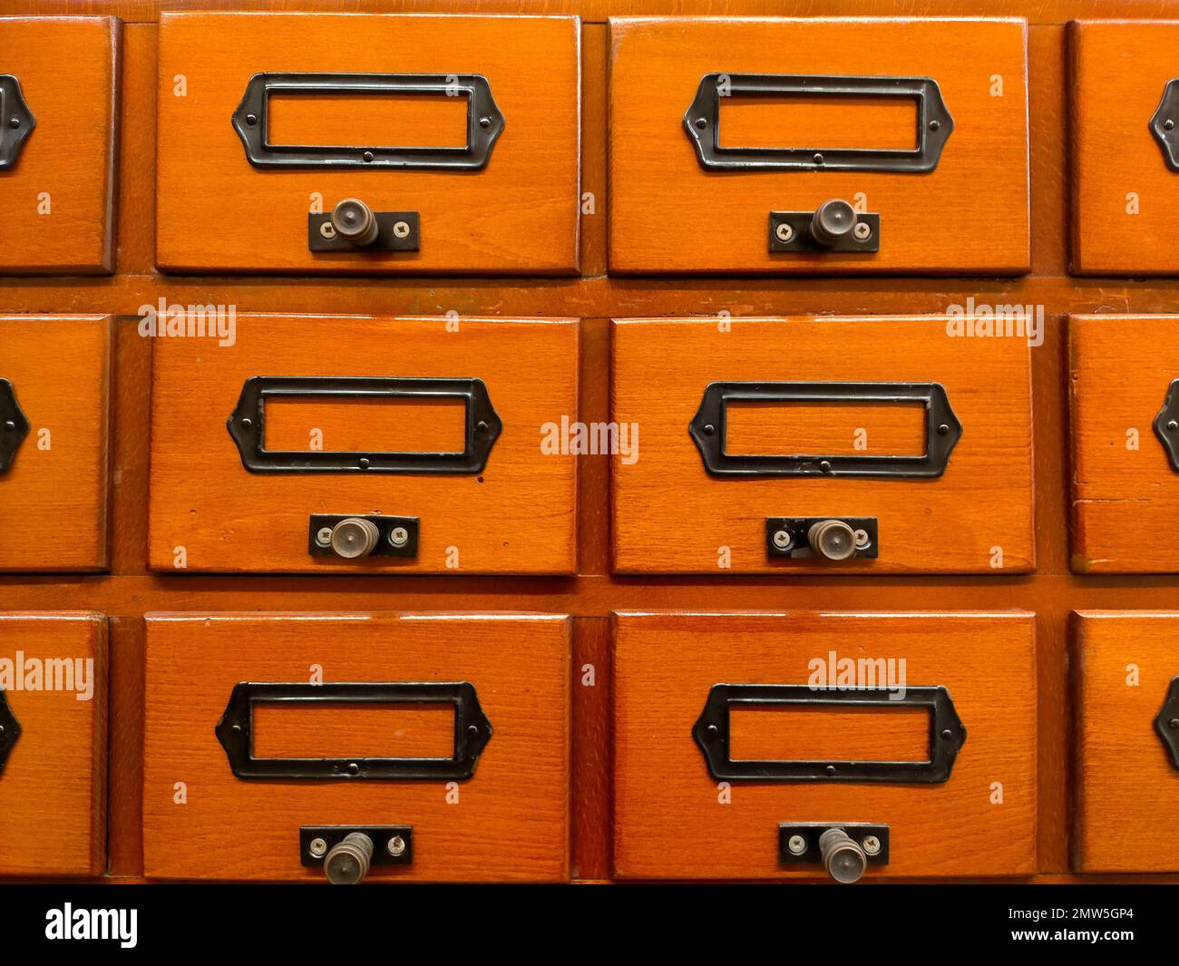 Vintage wooden drawers hi-res stock photography and images - Alamy