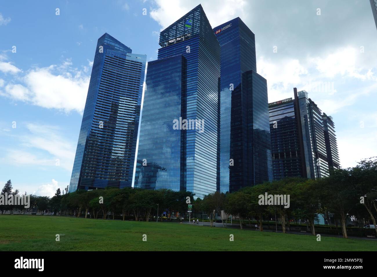 HSBC's new headquarters in Marina Bay Financial Centre, Singapore ...