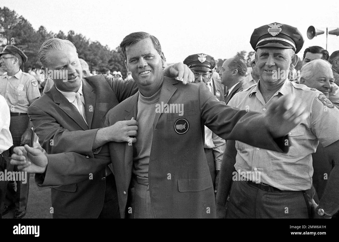 FILE - In this April 9, 1967, file photo, Gay Brewer grins as Jack ...