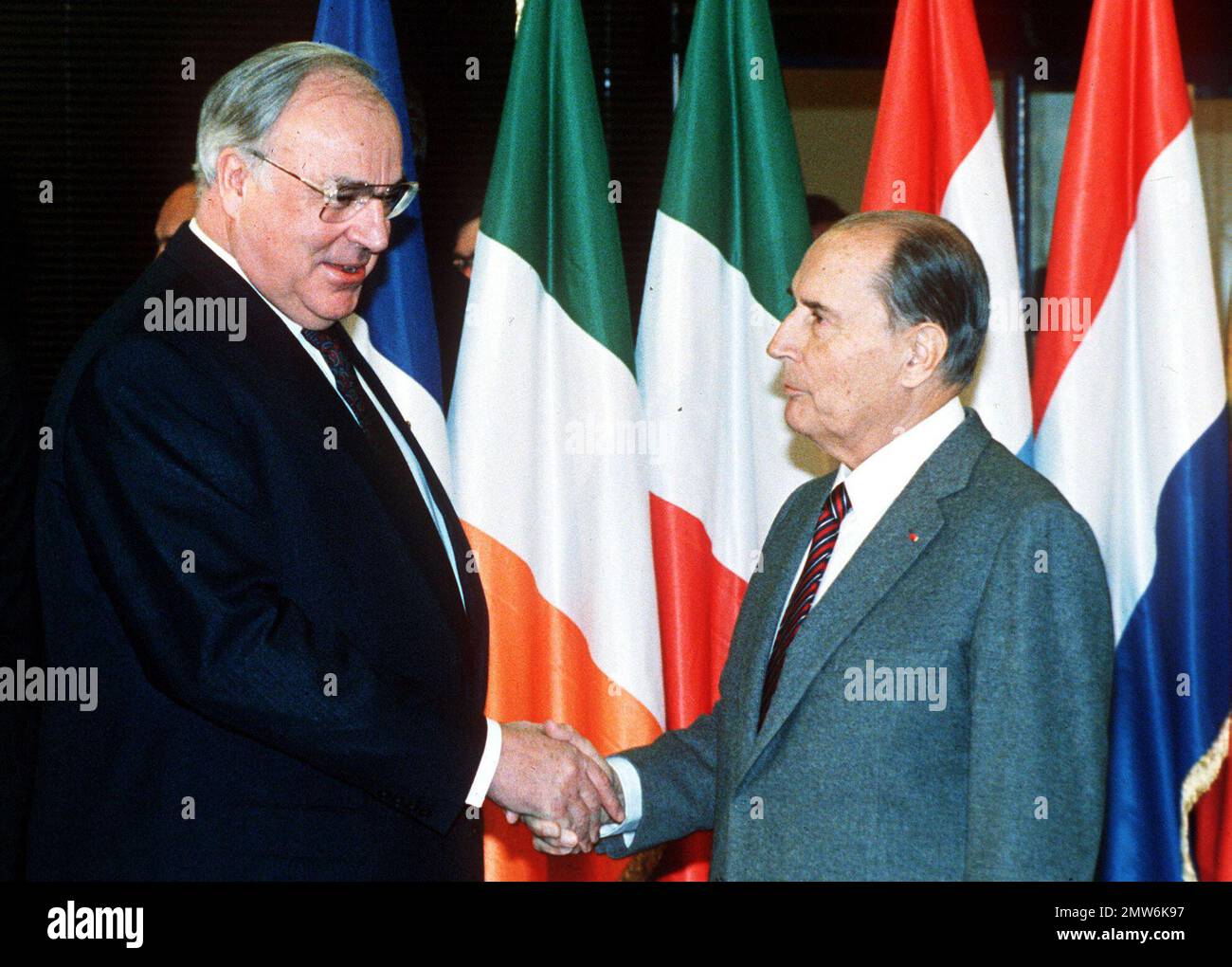 FILE - In this 1989 file photo, former German Chancellor Helmut Kohl ...