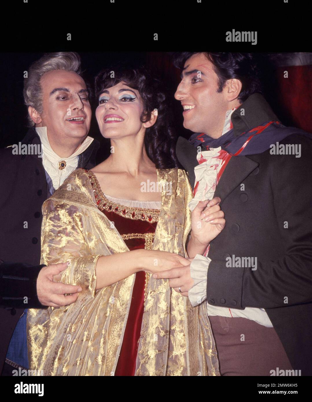 Maria Callas with Tito Gobbi, left and Renato Cioni backstage at the ...
