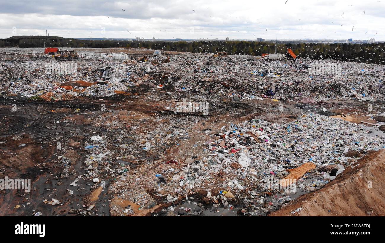 Garbage 4k footage nature ecology hi-res stock photography and images ...