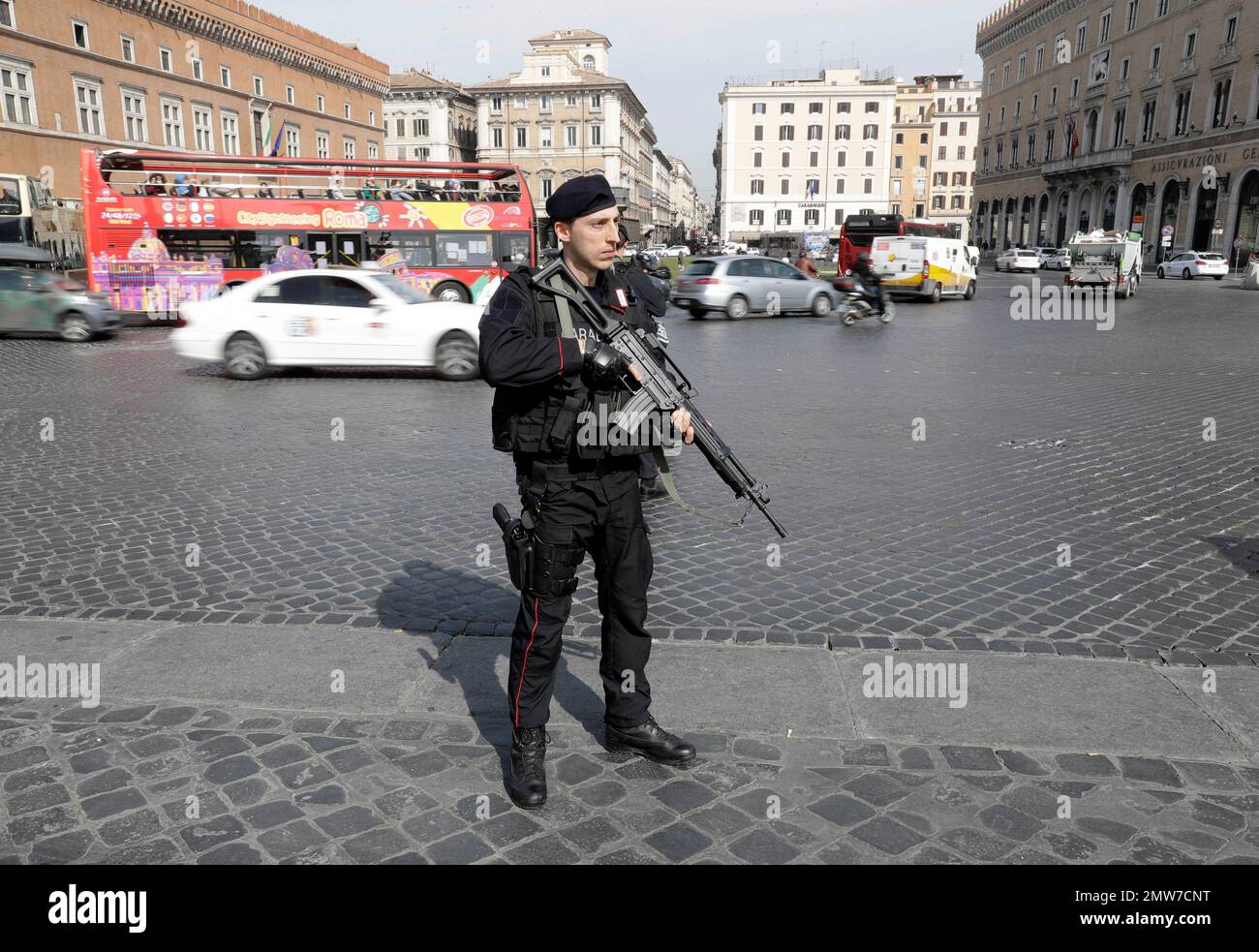Italian paramilitary police patrol Rome's Piazza Venezia Square, on ...