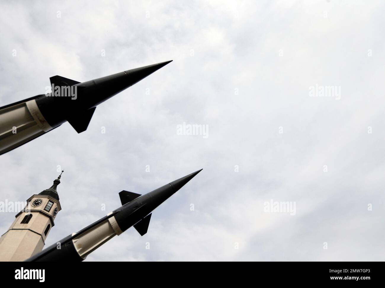 Newly exhibited "Neva", Soviet made surface-to-air missile system are ...