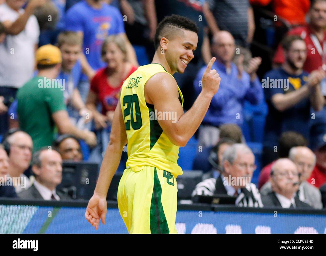 Baylor' Manu Lecomte (20) of Belgium celebrates late in the second half ...