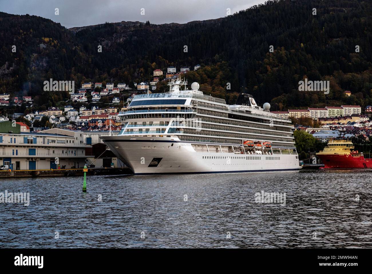 Cruise ship Viking Venus in port of Bergen, Norway Stock Photo - Alamy