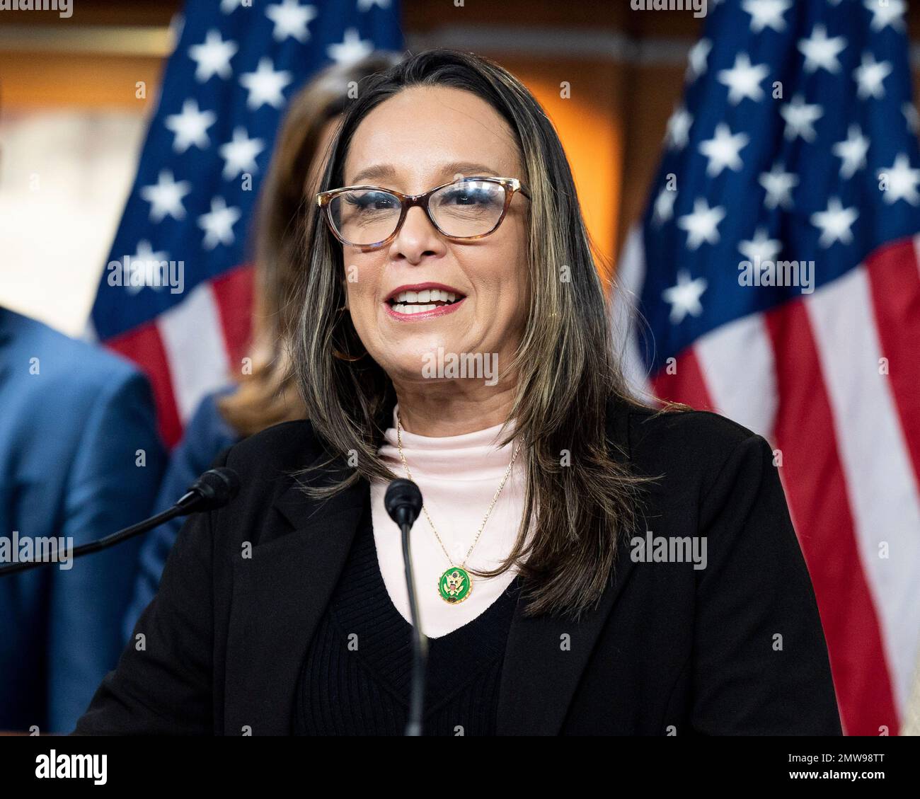 Monica de la cruz hi-res stock photography and images - Alamy