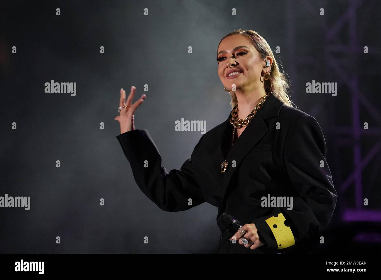 ISTANBUL, TURKIYE - SEPTEMBER 17, 2022: Turkish singer Hadise concert ...