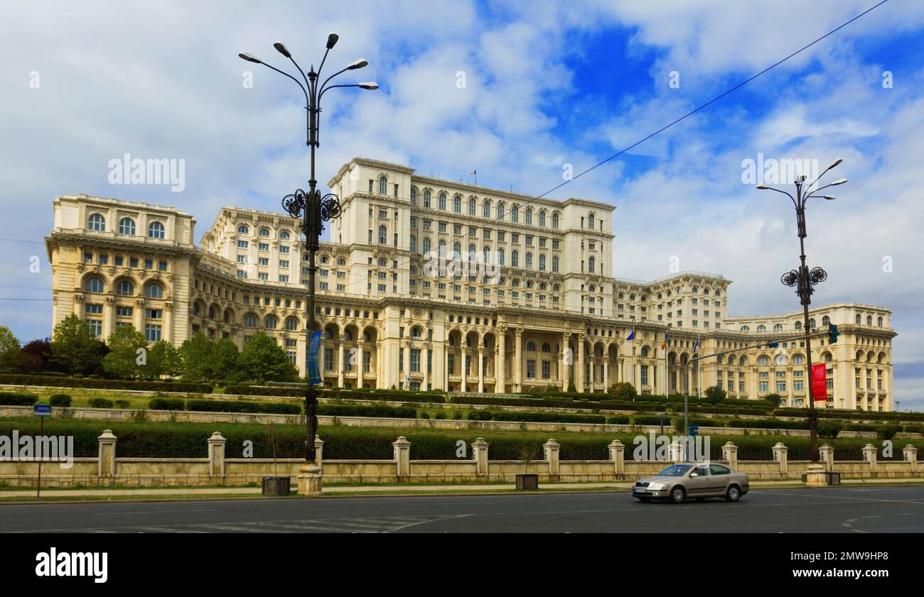 Romanian parliament senate building hi-res stock photography and images ...