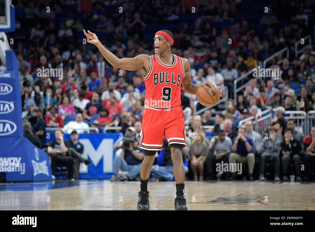 Chicago Bulls guard Rajon Rondo (9) sets up a play during the second ...