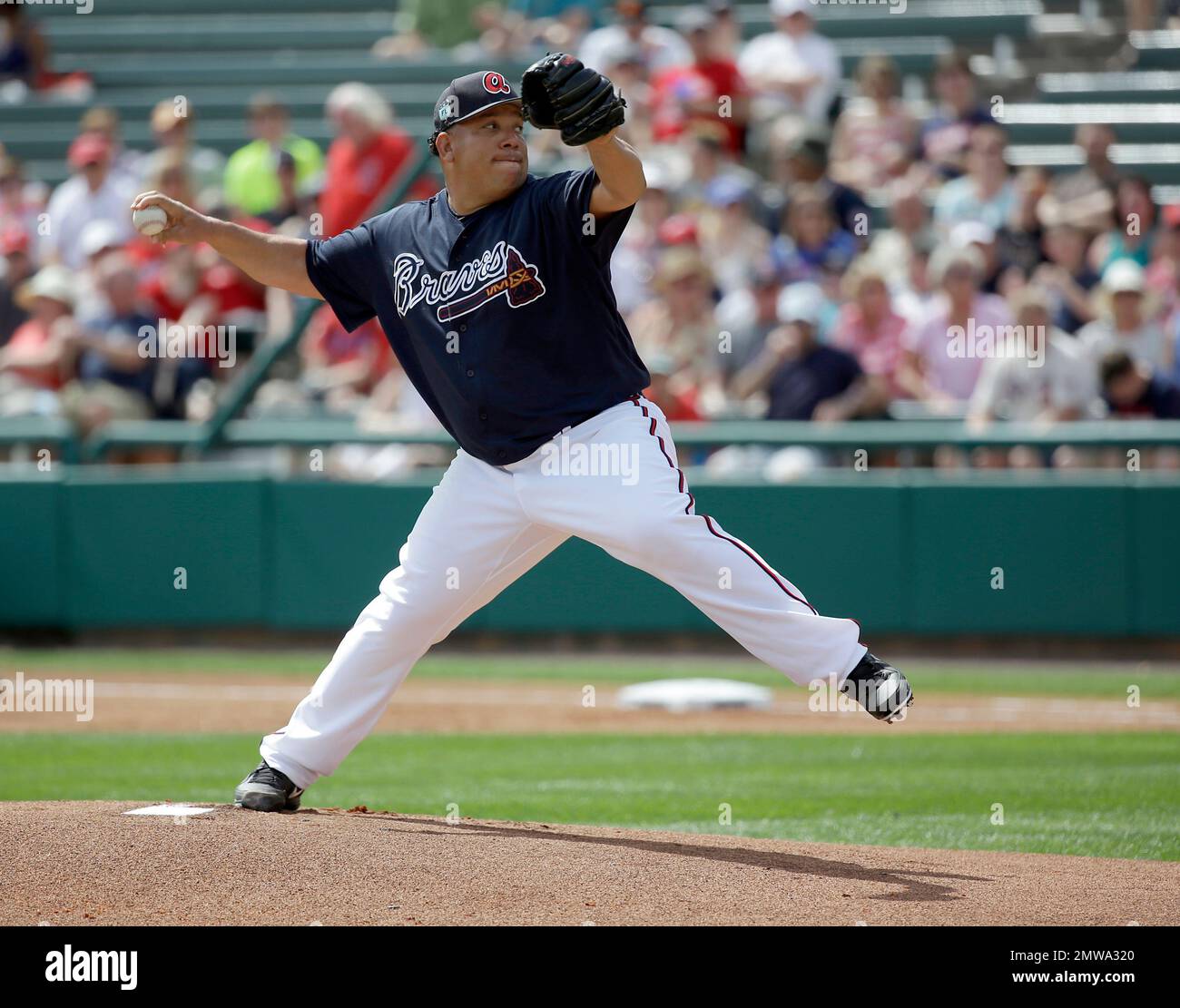 Atlanta Braves starting pitcher Bartolo Colon throws during the first ...