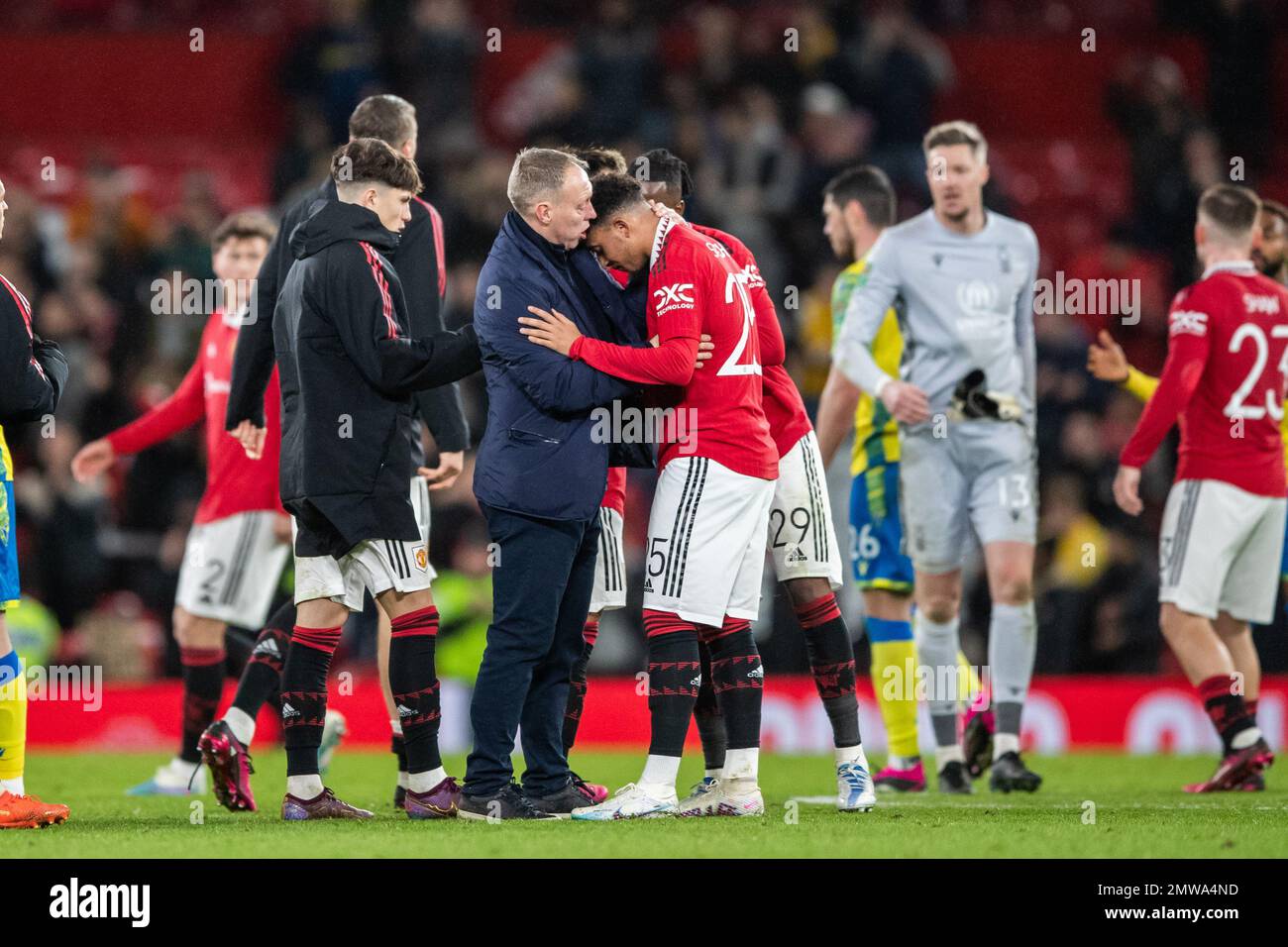 Steve Cooper manager of Nottingham Forest has a quiet word with his old ...