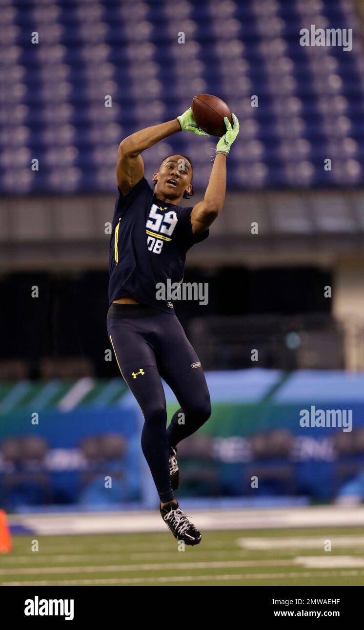 Colorado defensive back Ahkello Witherspoon runs a drill at the NFL ...