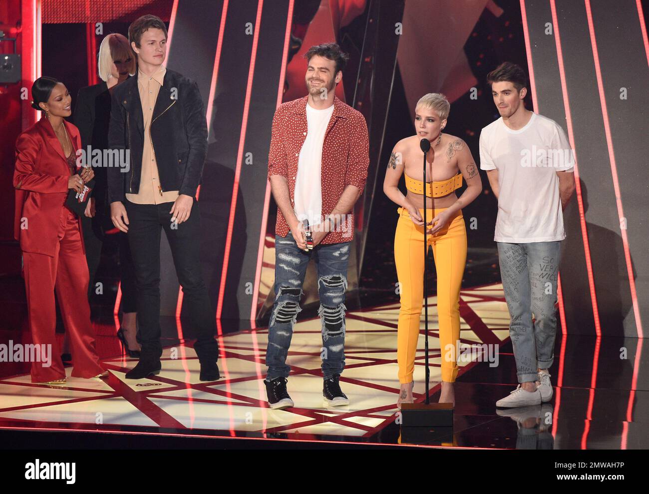 Alex Pall, left, and Drew Taggart, of the Chainsmokers, and Halsey ...