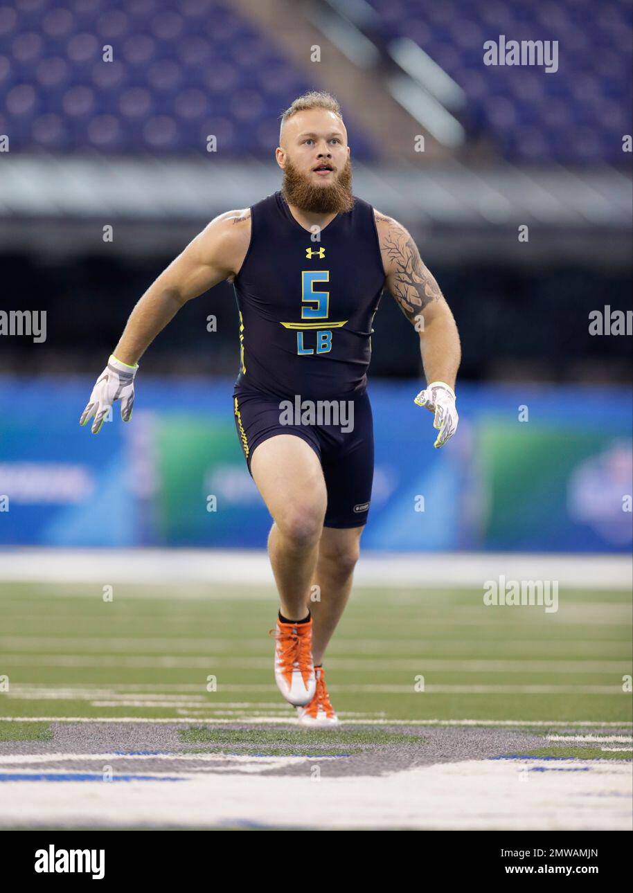 Clemson linebacker Ben Boulware runs a drill at the NFL football ...