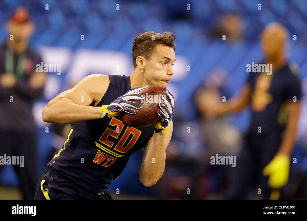 California wide receiver Chad Hansen runs a drill at the NFL football ...
