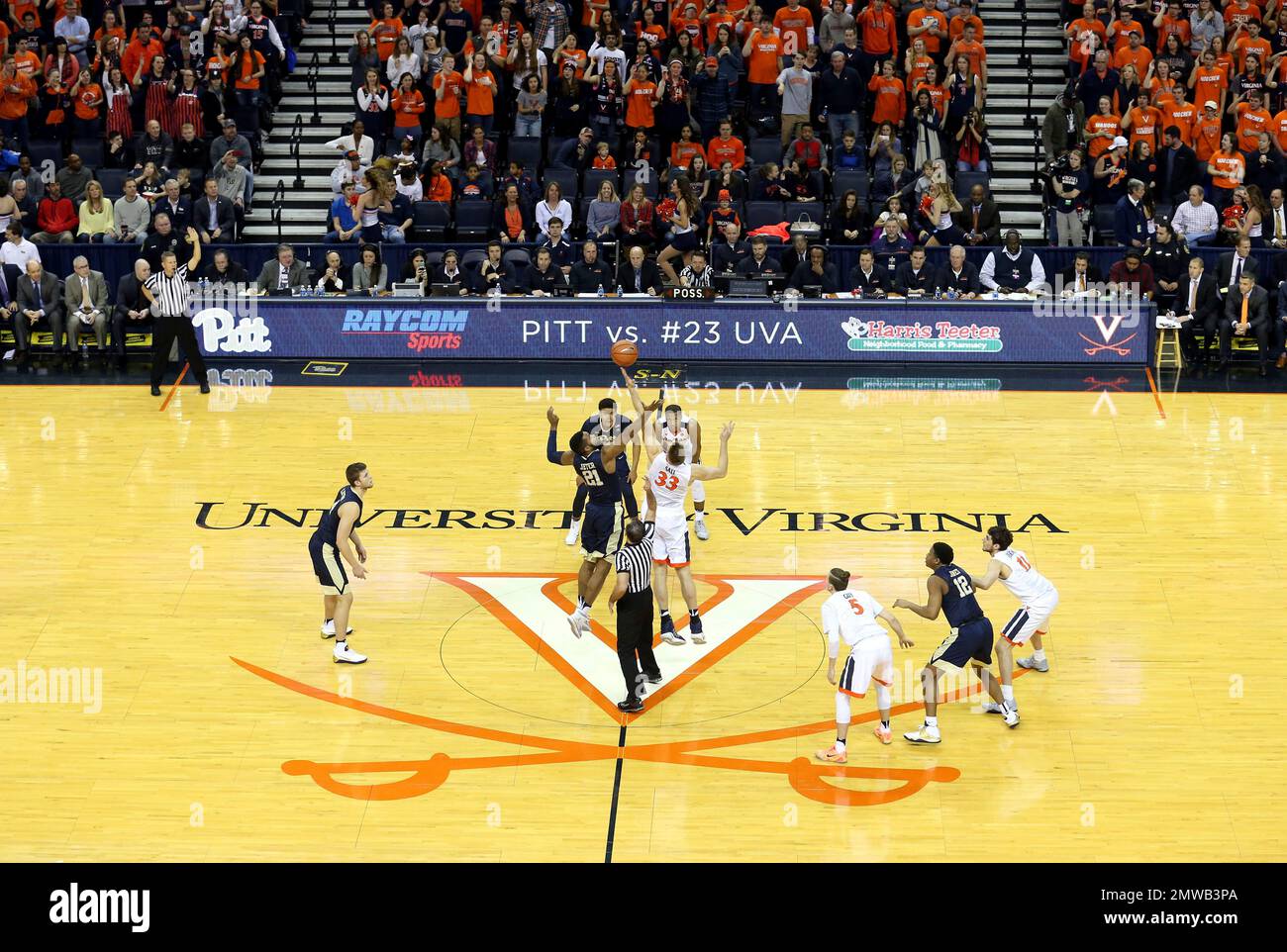 Pittsburgh forward Sheldon Jeter (21) and Virginia center Jack Salt (33 ...