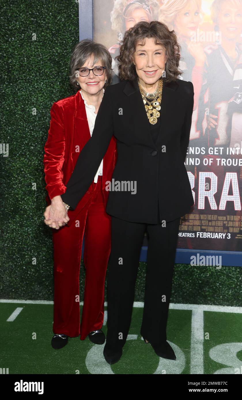 31 January 2023 -Los Angeles, California - Lily Tomlin, Sally Field ...