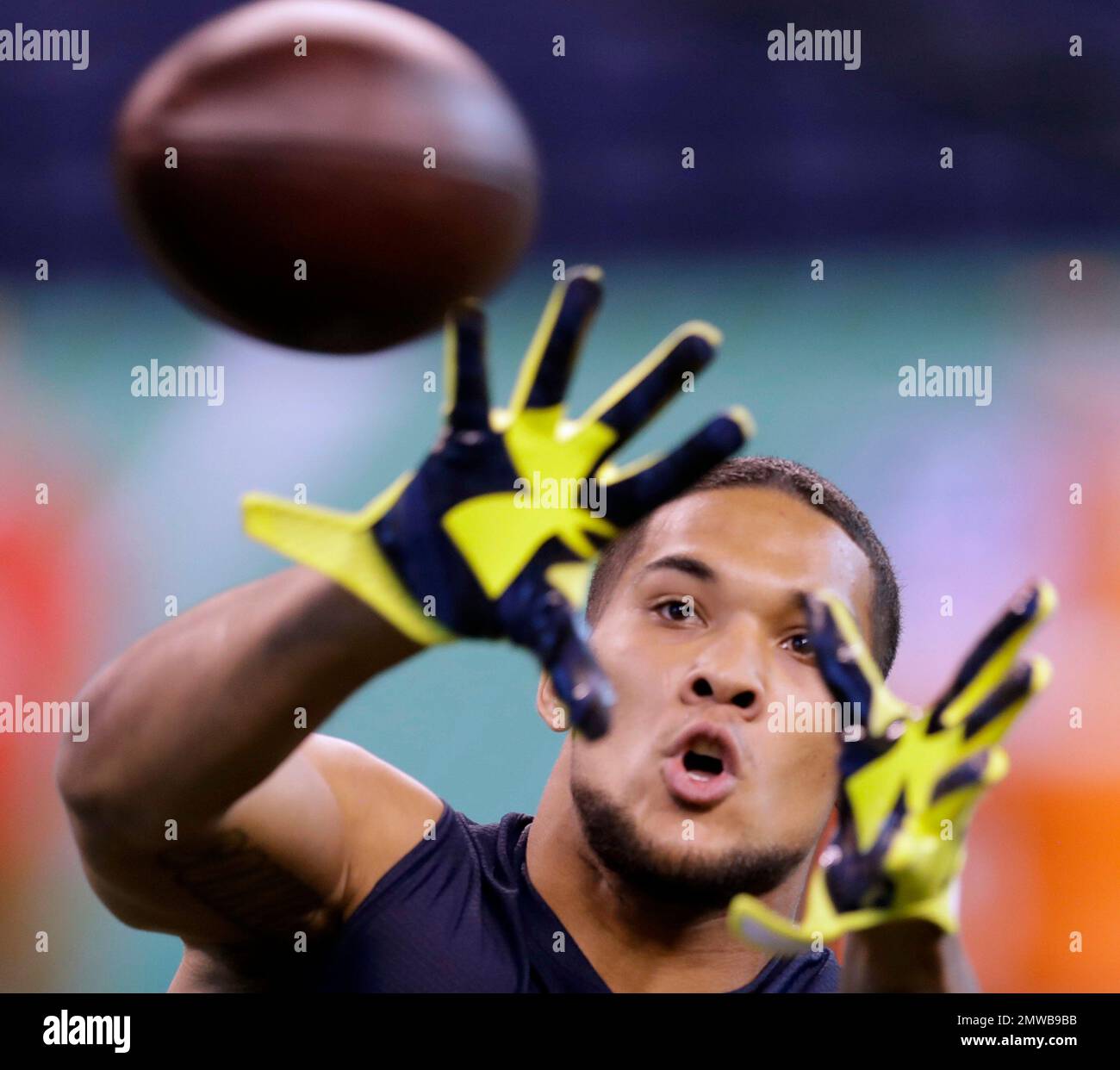 Pittsburgh running back James Conner catches a pass during a drill at ...